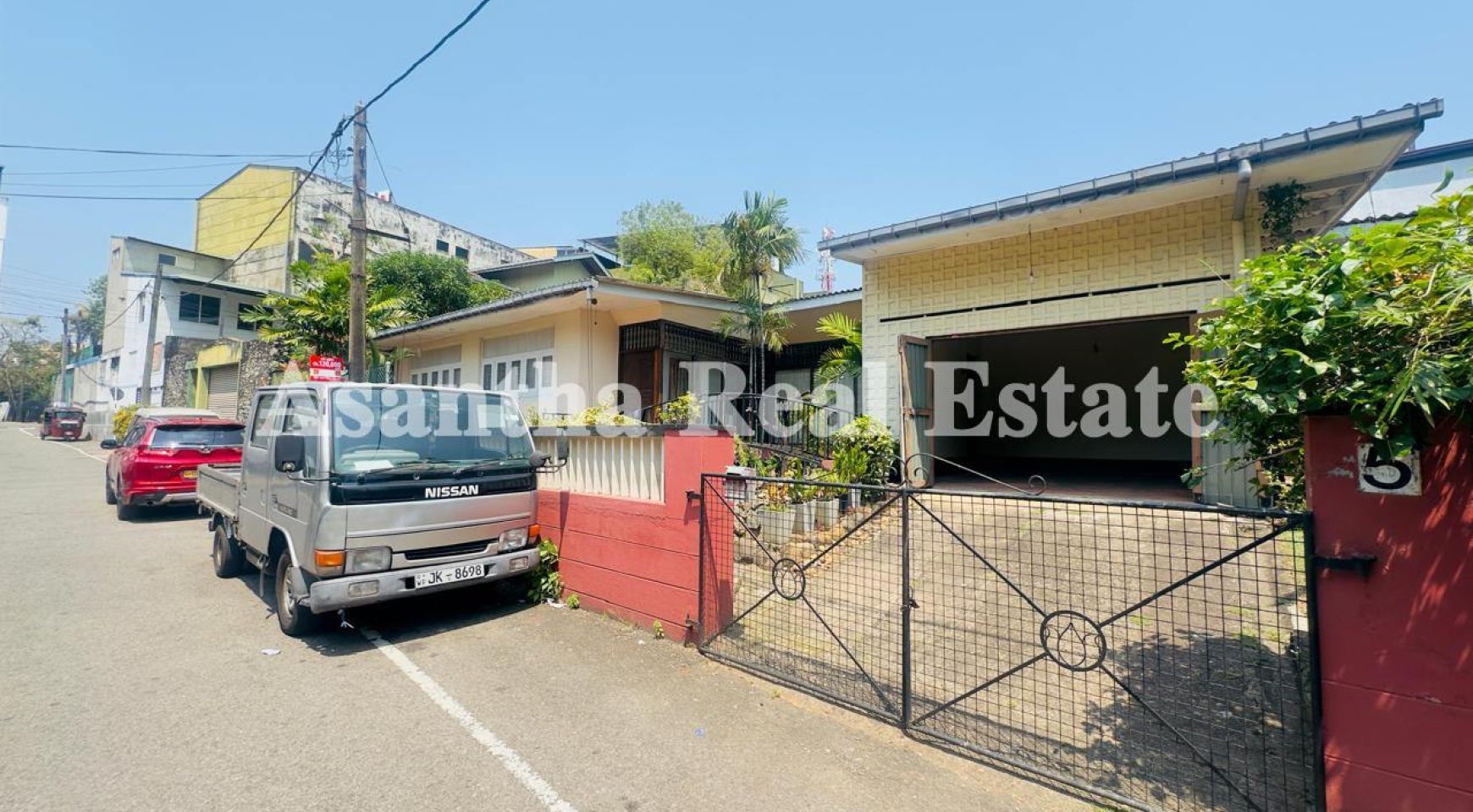 (WARN04) 20 P With single Story House SALE At 50 M Main Road kalubowila ...